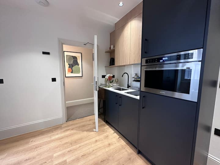 (21/f04)new Studio Zone1 Bayswater/hyde Park+wi-fi - London