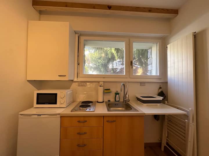 Chambre Avec Kitchenette Et Salle De Bains Privée - Crans-Montana
