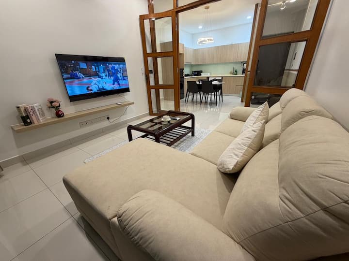 Green Haven | 3 Room Family Suite - Masai