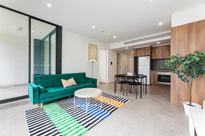 Airport & City Link | Modern Stay In Mascot - Sydney