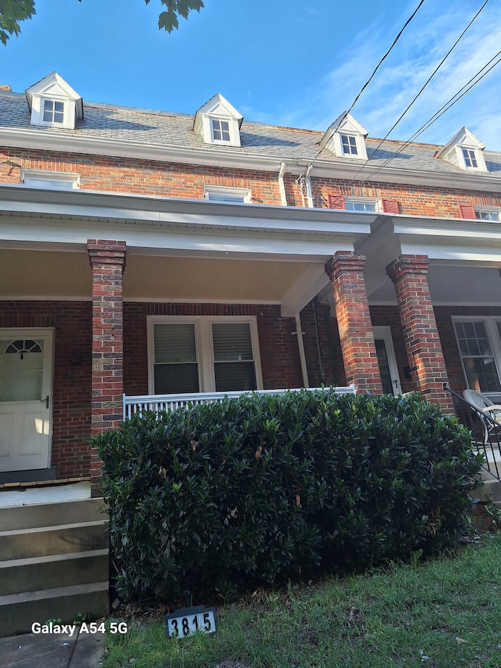 7br Glover Park Home Sleeps 16 Charming & Central - Arlington, VA