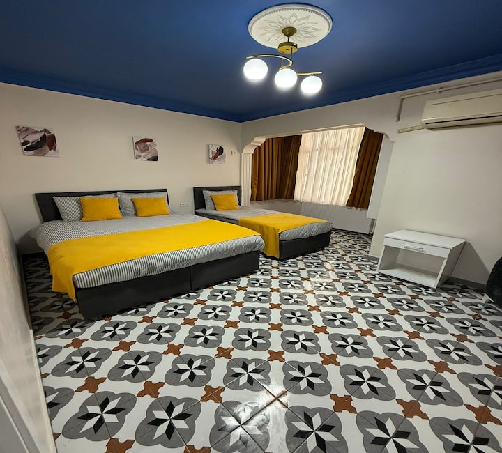 New Deluxe 2 Bedrooms Apartment In Taksim - Beykoz