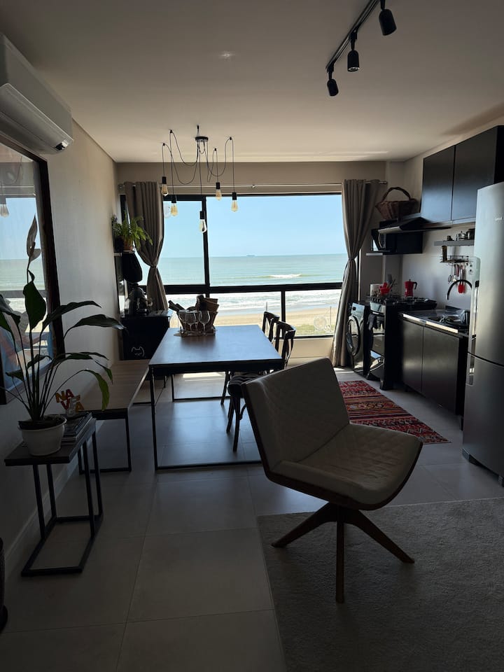 Apartamento Com Vista Deslumbrante Para O Mar! - Navegantes