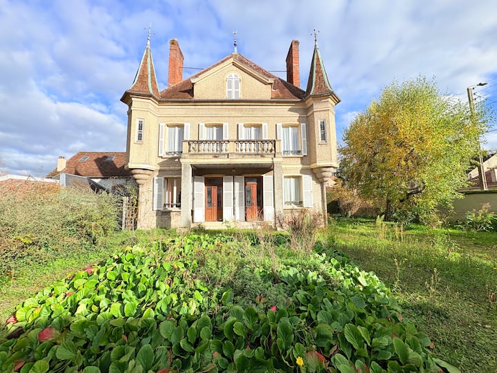 Les Tourelles - Séjour En Famille - Sens