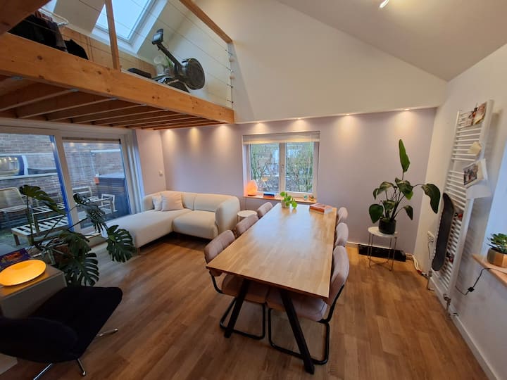 Ruim Appartement Met Werkplek Vlak Bij Centrum - Utrecht