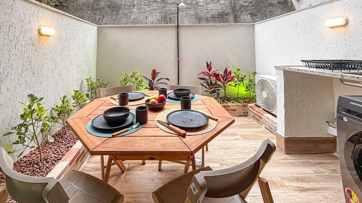 Melhor Localização No Centro Com ÁRea Externa! - Niterói