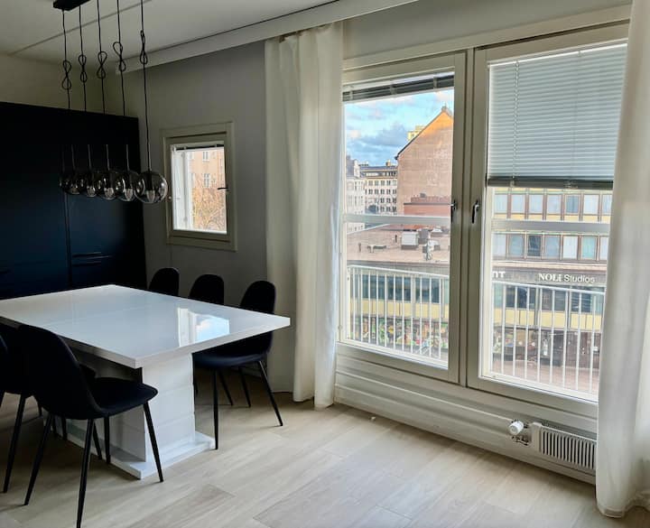 1-br Apartment With Balcony In Sörnäinen. - Helsinki