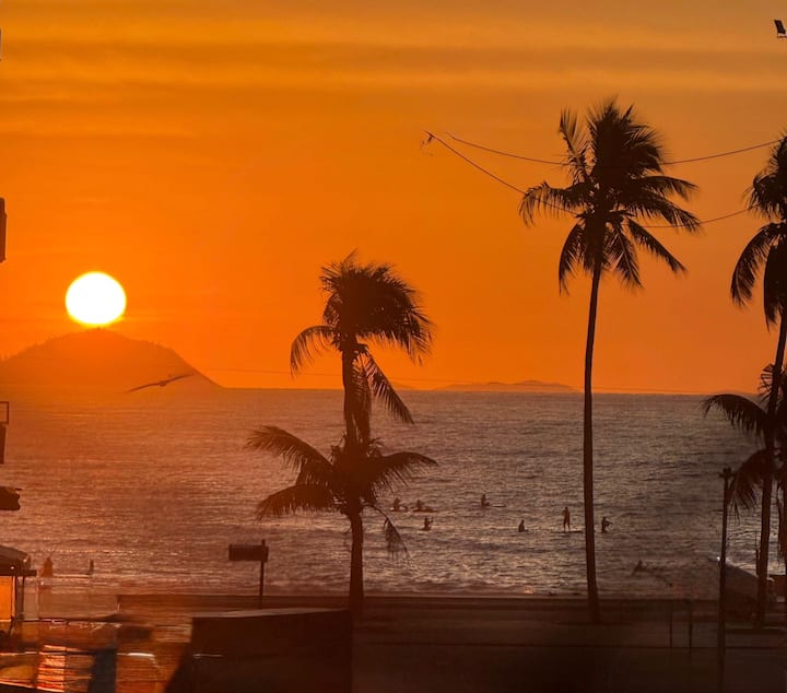 Excelente Localização E Aconchegante Suíte. - Brésil