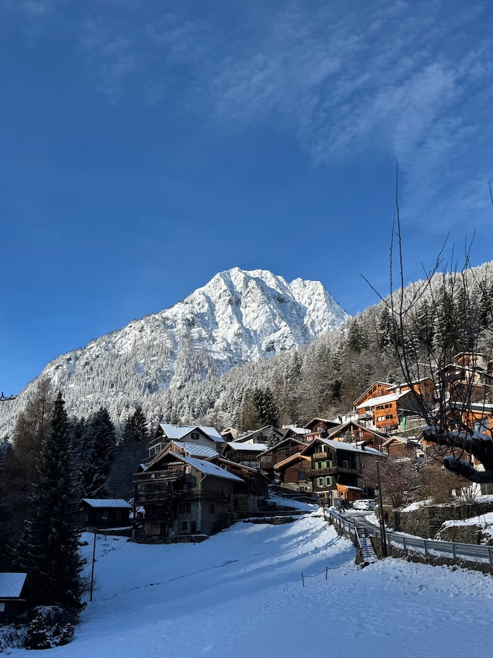 Vacances De Printemps Dans Un Chalet D'exception - Champex-lac