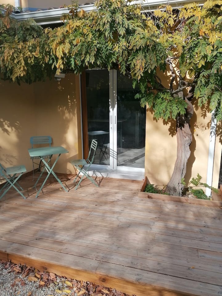 Appartement Chaleureux Aux Portes De Bordeaux. - Latresne