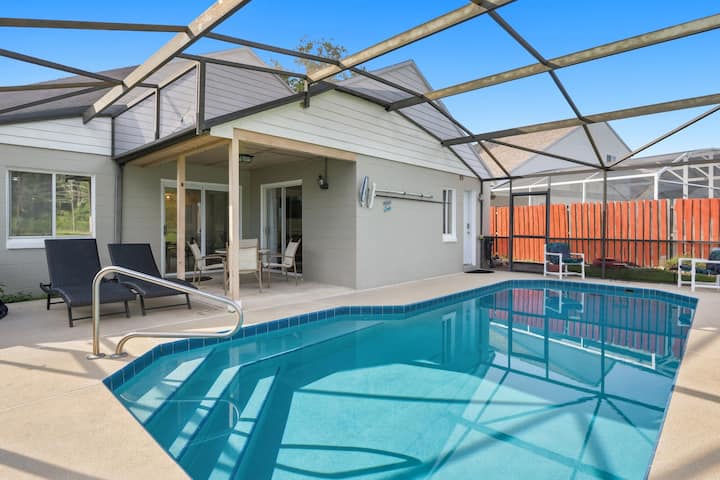 Lake View 3br Villa W/ Pool 15 Min To Disney - Kissimmee, FL