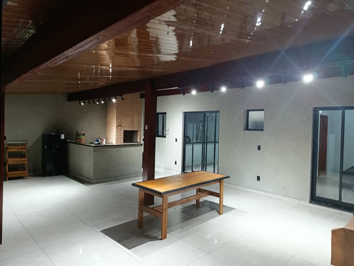 Casa Em Frente Ao Parque | Wi-fi E Pet Friendly - Itatiba