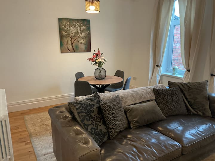 Central Spacious 3 Bed Modern Home + Cycle Storage - South Shields