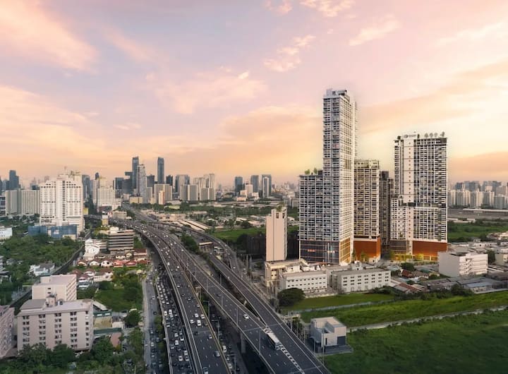 <M40>促销中!rama 9高级公寓@可住4人 临近Rca/通罗 高空泳池/热水浴缸/高纤网络~ - Bang Kapi District