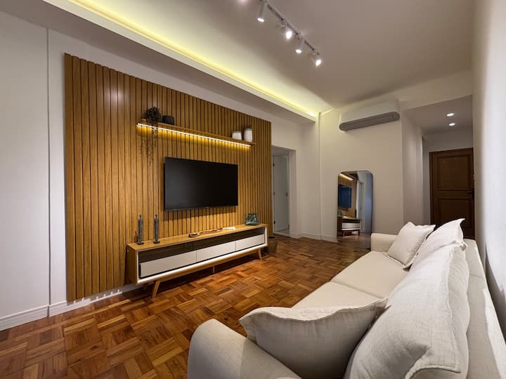 Alto Padrão 3 Qtos E Vaga No Coração De Copacabana - Rio de Janeiro