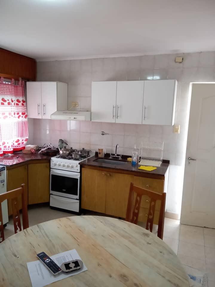 Tu Lugar Cómodo, Confortable Y Con Cochera Gratis - Olavarría