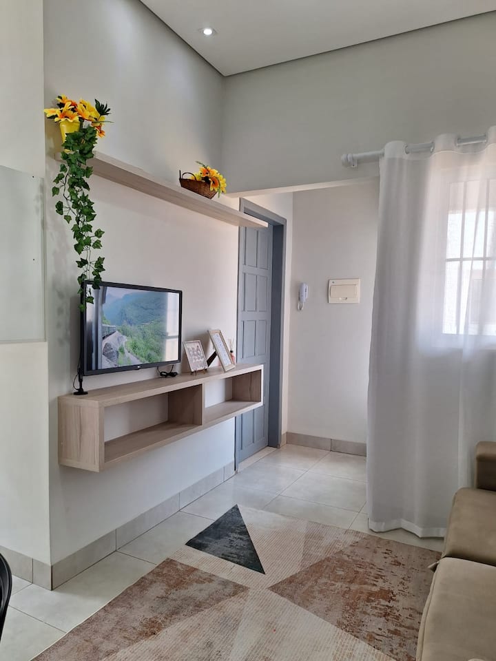 Apê No Térreo Completo Aconchegante +A/c + Vaga - Mato Grosso (estado)