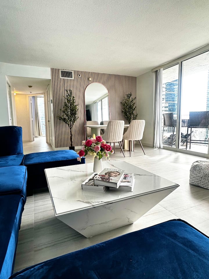 4 Bed 2 Bedroom 2 Bath Brickell Pool Gym - Miami