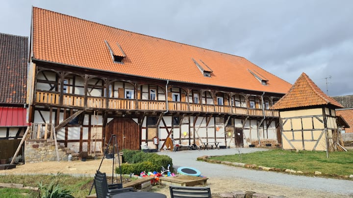 Monteurs- Und Ferienzimmer In Romantischer Scheune - Sondershausen