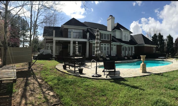 Resort Style Country House With Pool. - Columbus, GA