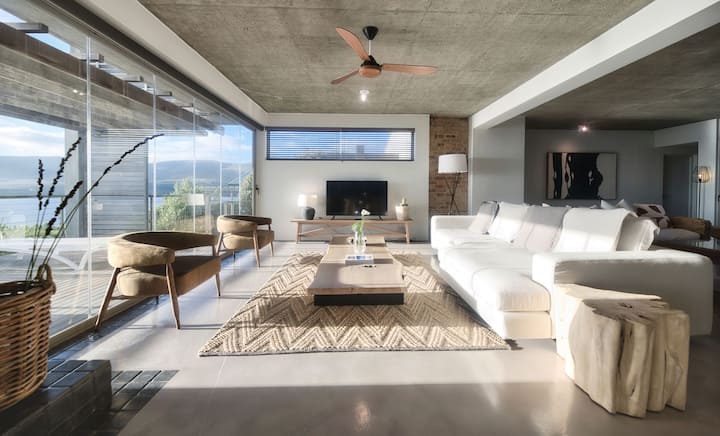 Exclusive Estate, Panoramic Beauty, Watersports - Fisherhaven