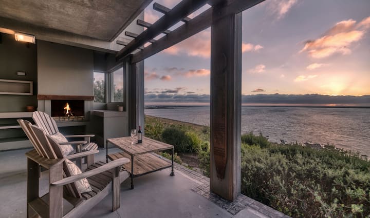 Exclusive Estate, Panoramic Beauty, Watersports - Hermanus