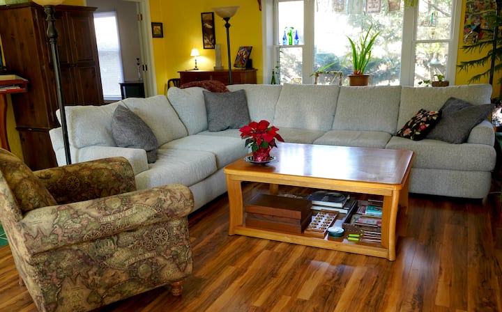 Sycamore Retreat - Bloomington