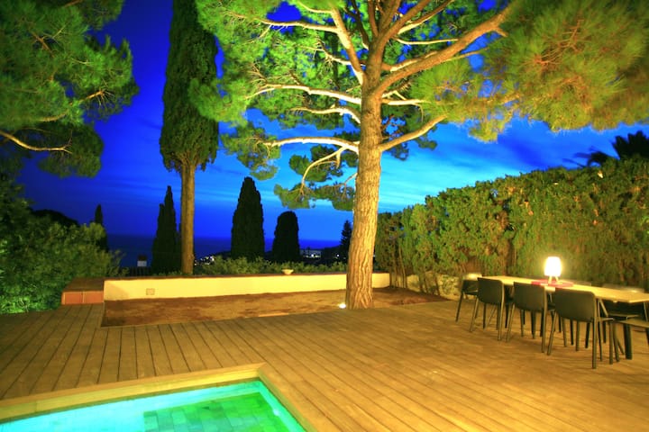 Villa Lara Con Piscina Y Playa Tu Escape Perfecto - Tossa de Mar