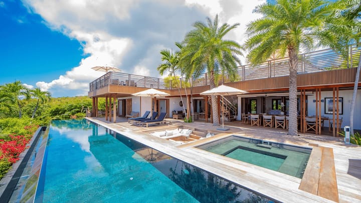 A Prestigious Retreat Villa With Heated Pool! - Saint-Barthélemy