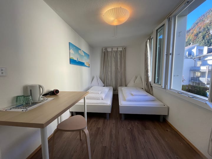 Downtown Shared Bathroom Ee - Interlaken