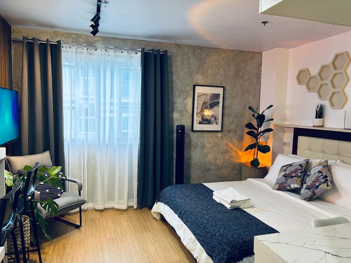 Urban Baguio Condo: Pines Hillside Studio - Baguio