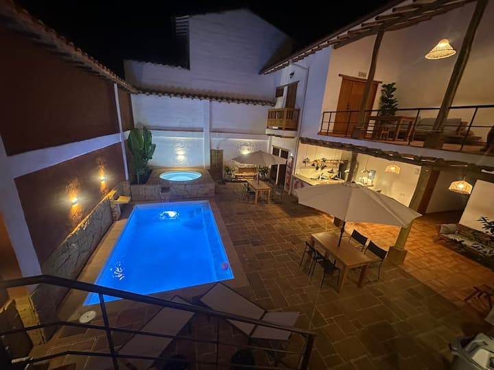 Colonial/piscina Y Jacuzzi • Barichara - Barichara