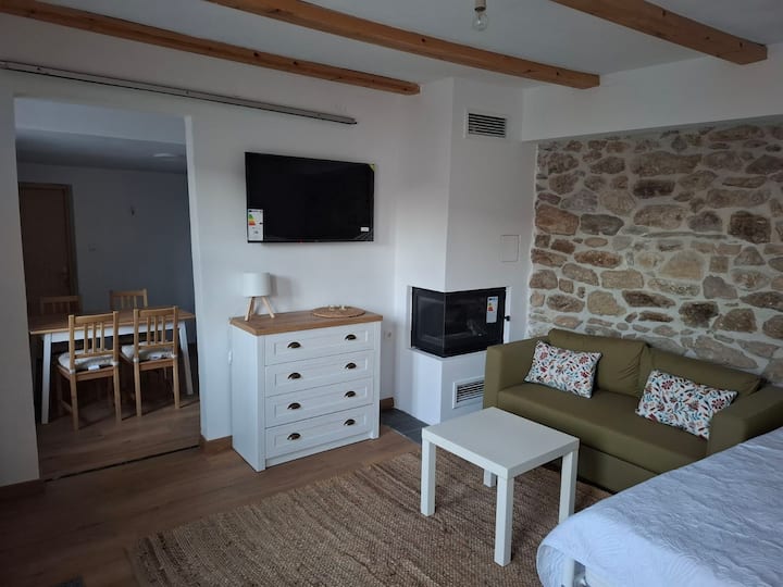 Νεβολιάνη πέτρινο σπίτι - Флорина