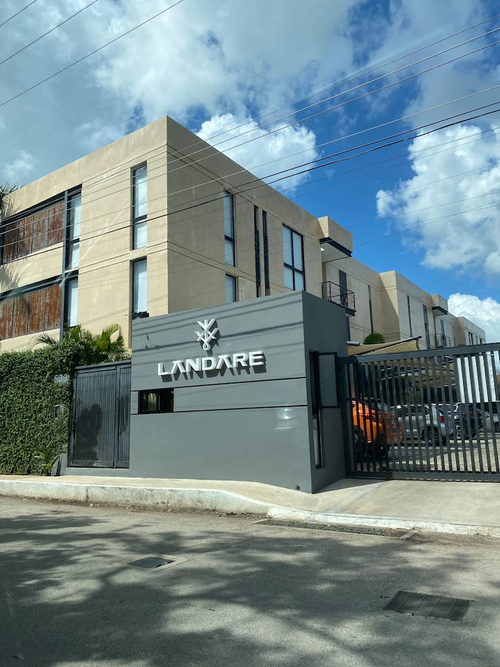 Departamento Moderno, 
Perfecto Para 2–4 Huéspedes - Mérida