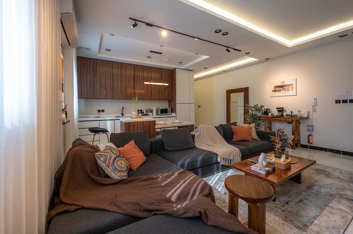 وحدة فندقية مودرن | في النزهة | بالقرب من المطار - Jeddah