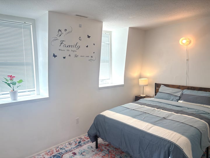 2 Bedroom By Train Station & Dunkin’ Donuts - Wakefield, MA
