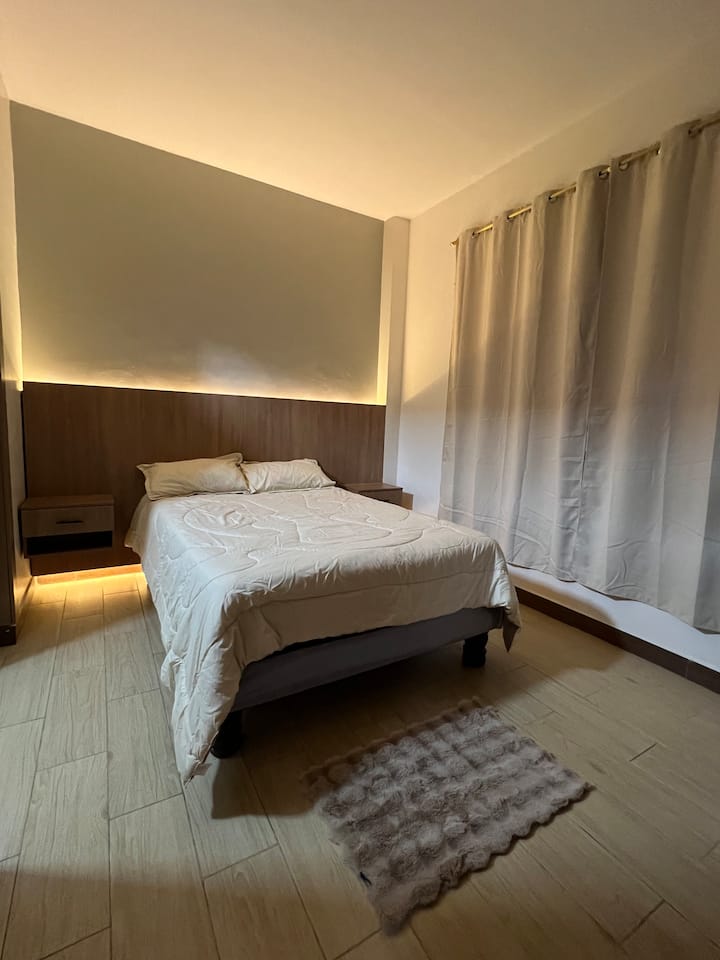 Acogedor Departamento Con 1 Dormitorio + Sofá Cama - Puyo