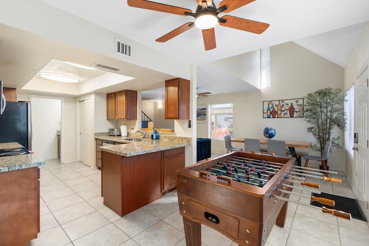 Mesa Getaway Great Families &Travel Worker W/ Pool - Mesa