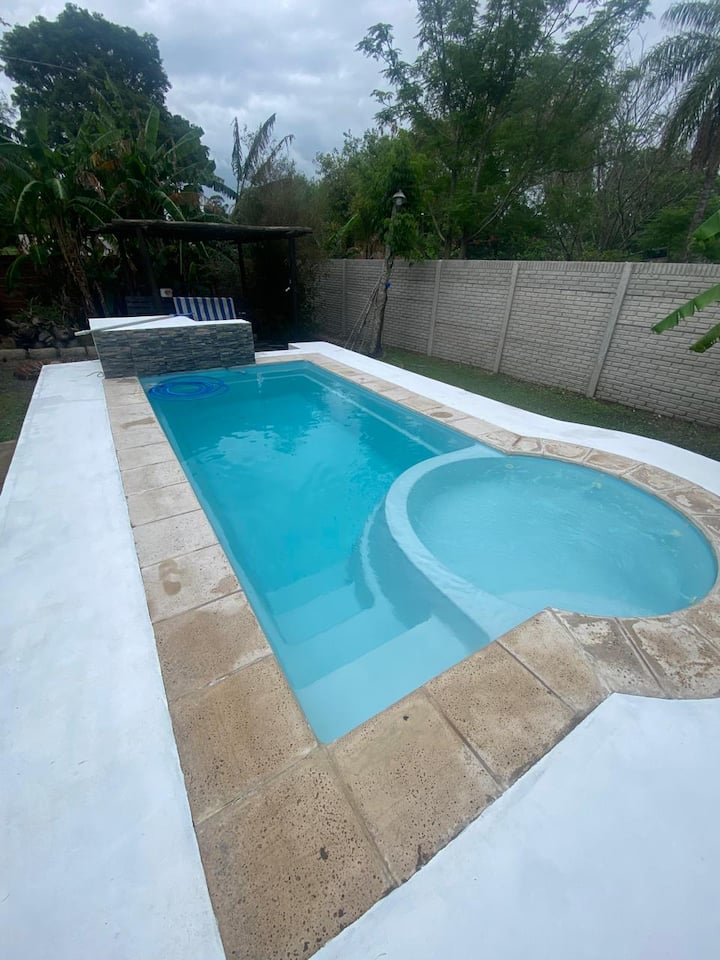Ambiente Perfecto Para Días De Pileta Y Asado - Corrientes, Argentina