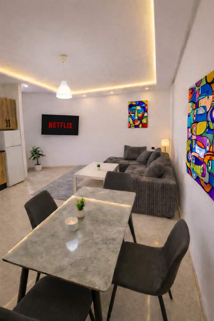 Appartement Moderne Avec Vue Sur Piscine à Gueliz - Marrakech