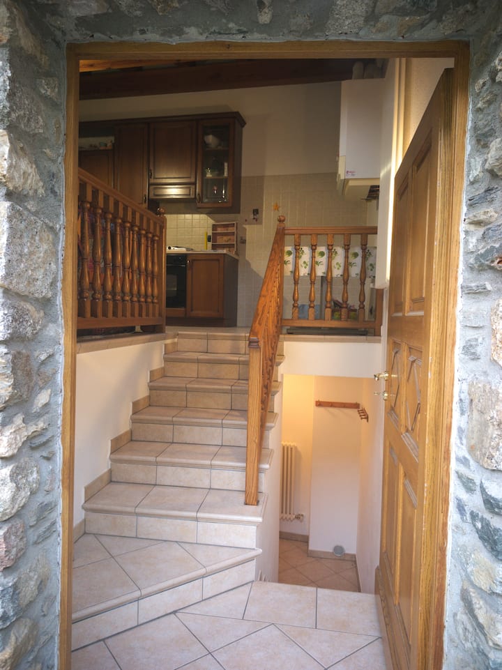 Appartamento "Ducrest" Ad Avise, 2pax - Valsavarenche