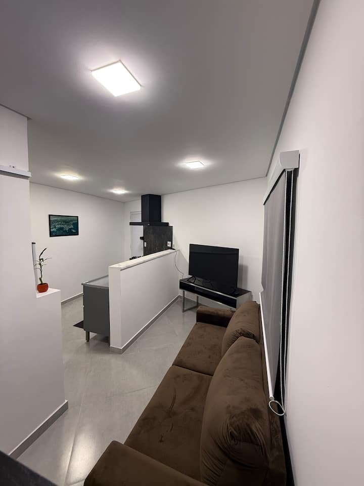 Casa No Jardim Guaiuba - Santos, Brasil