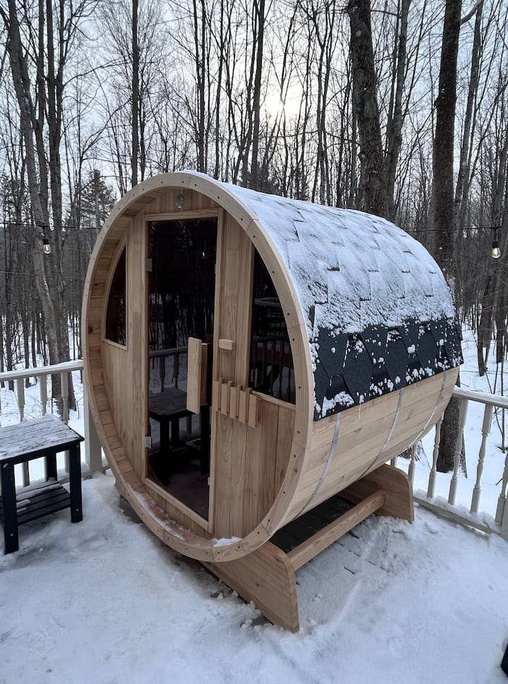 Ludlow Retreat-hot Tub, Sauna & Game Room - Ludlow, VT