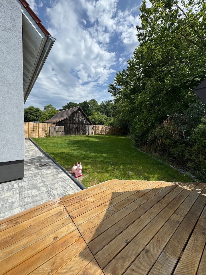 Großes Haus Mit Pool, Garten & 14 Schlafplätzen - Oberbayern