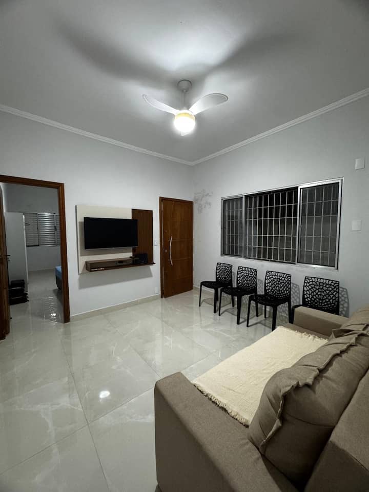 Casa Na Praia Para Até 10 Pessoas - Praia Grande