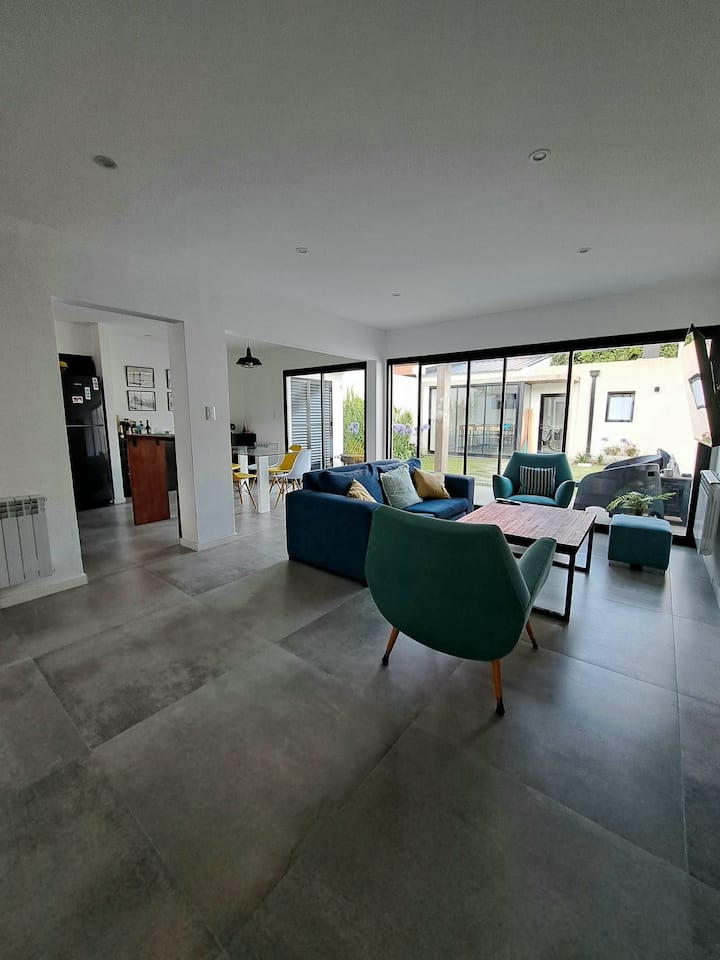 Casa Con Pileta Y Quincho. Solo Familias. - Mar del Plata