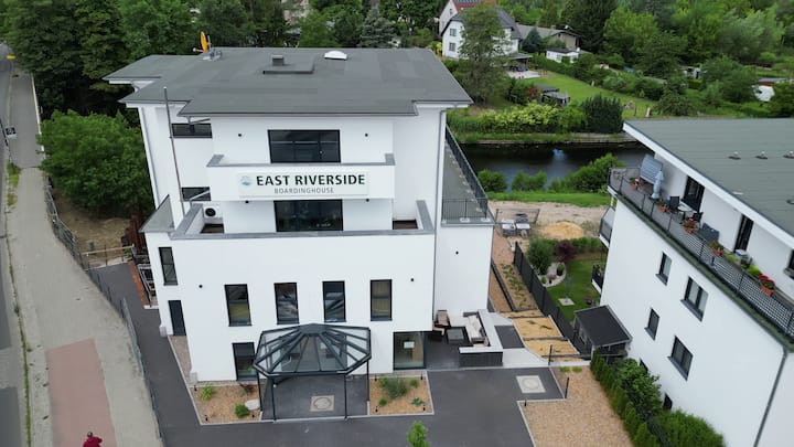 East-riverside Boardinghouse - Germany