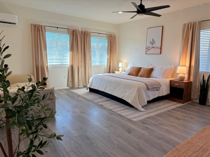 Desert Ranch Retreat • Private 2.5 Acres - Lancaster, CA