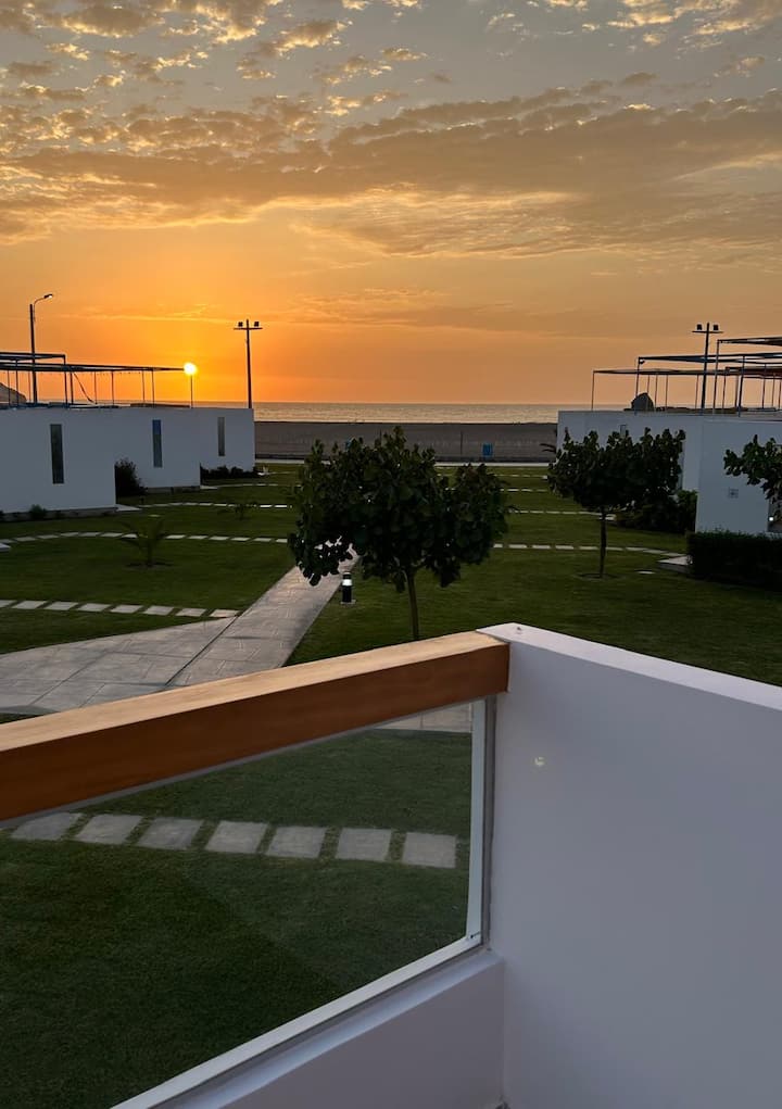 Casa De Playa En Puerto Viejo, Condominio Kalua - Perú