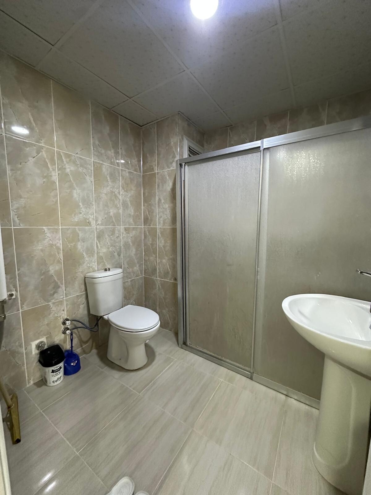 Clean 1+1 apartment behind Van Shopping Mall - Houses for Rent in Van ...